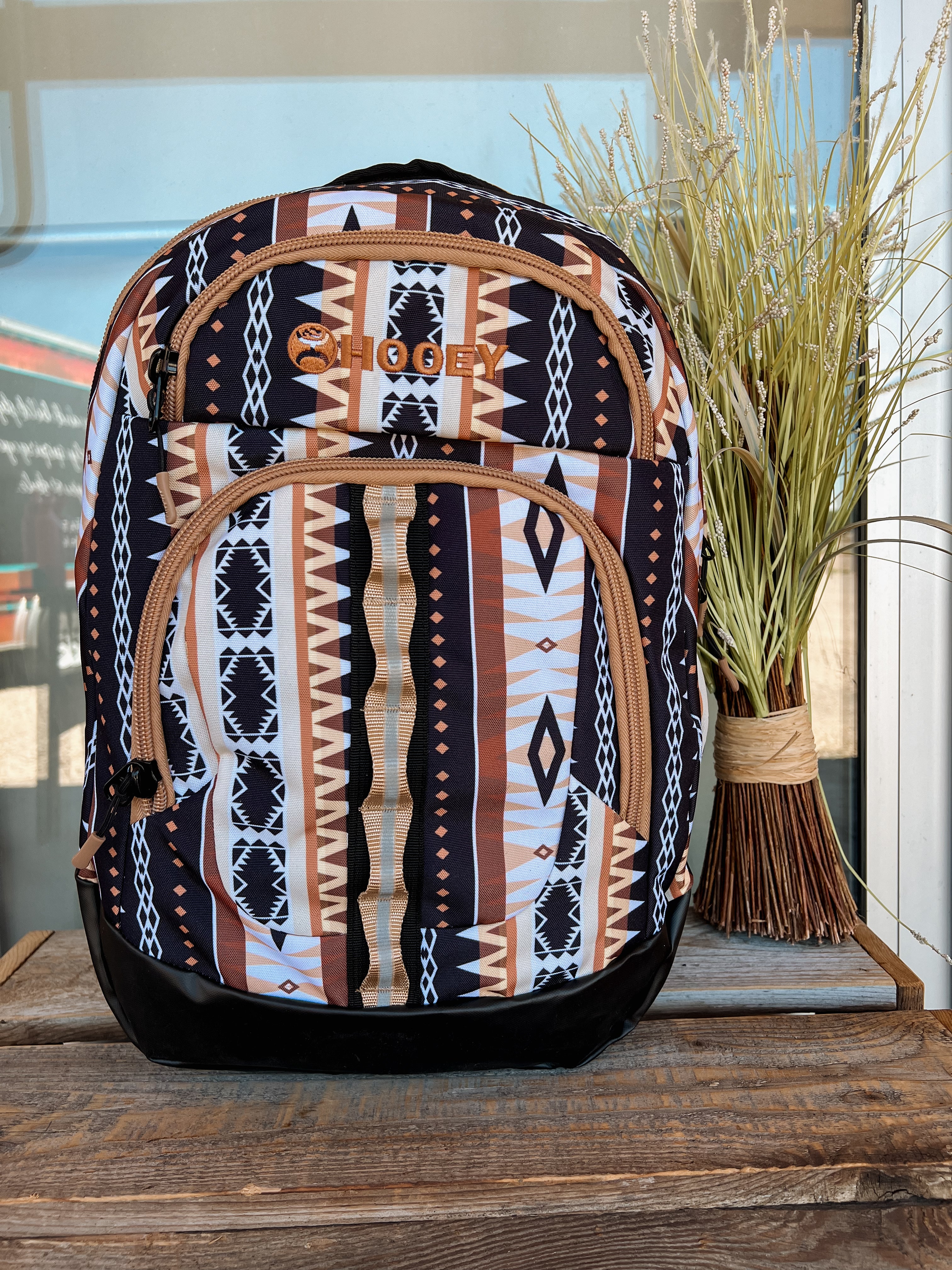 Ox Backpack by Hooey - Rust & Tan Aztec – Triangle T Boutique