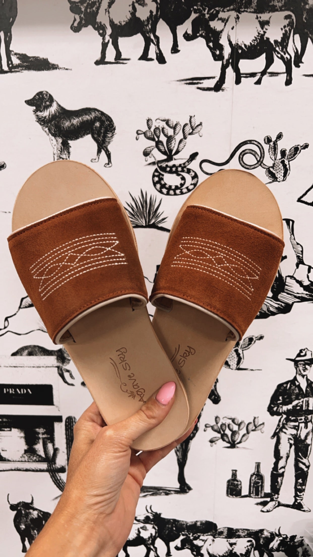 Nadia Slides - Rust Suede & Cream – Triangle T Boutique