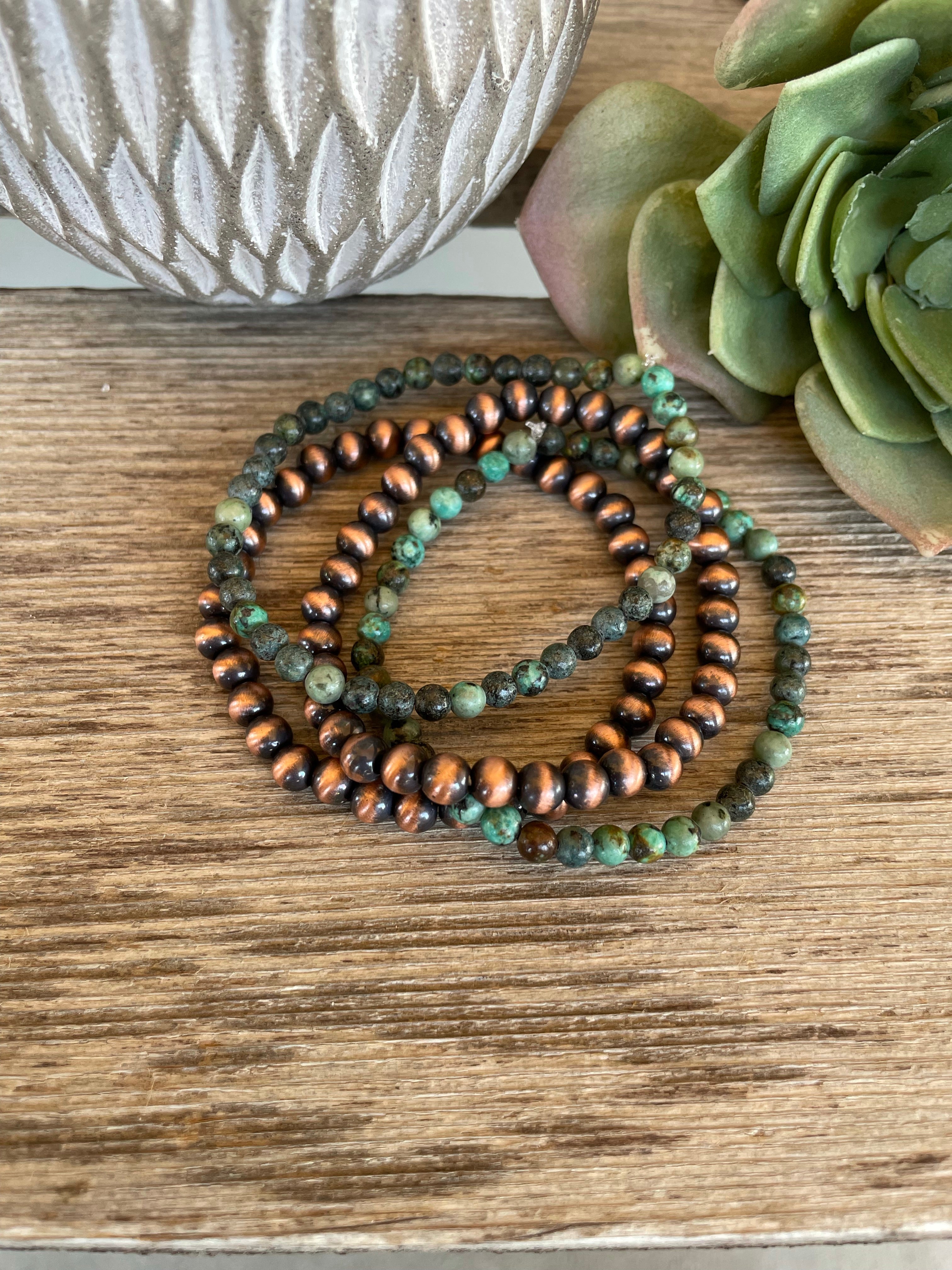 The Raymond Bracelet Set – Triangle T Boutique